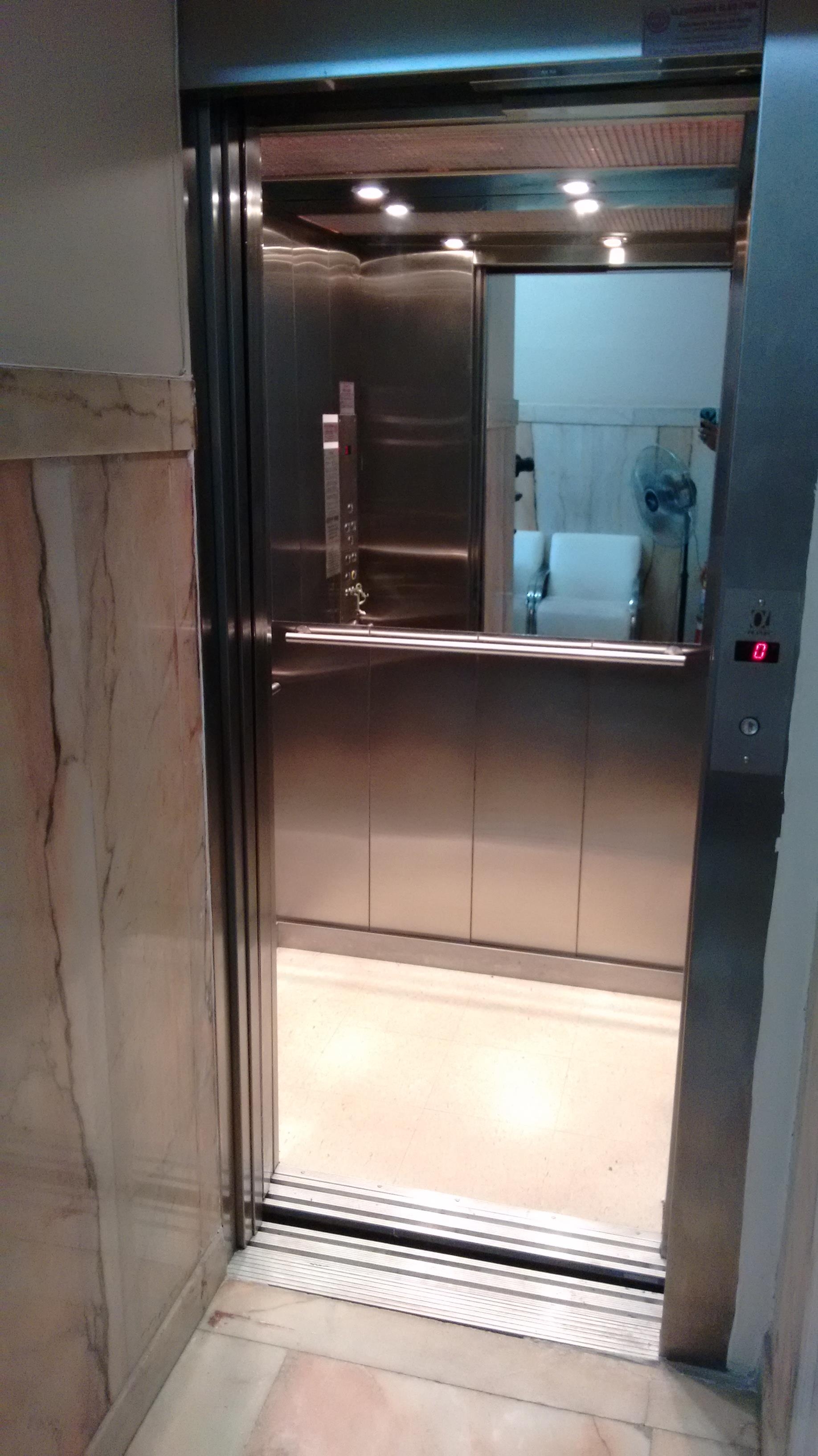 ELEVADORES – Alpha Elevadores