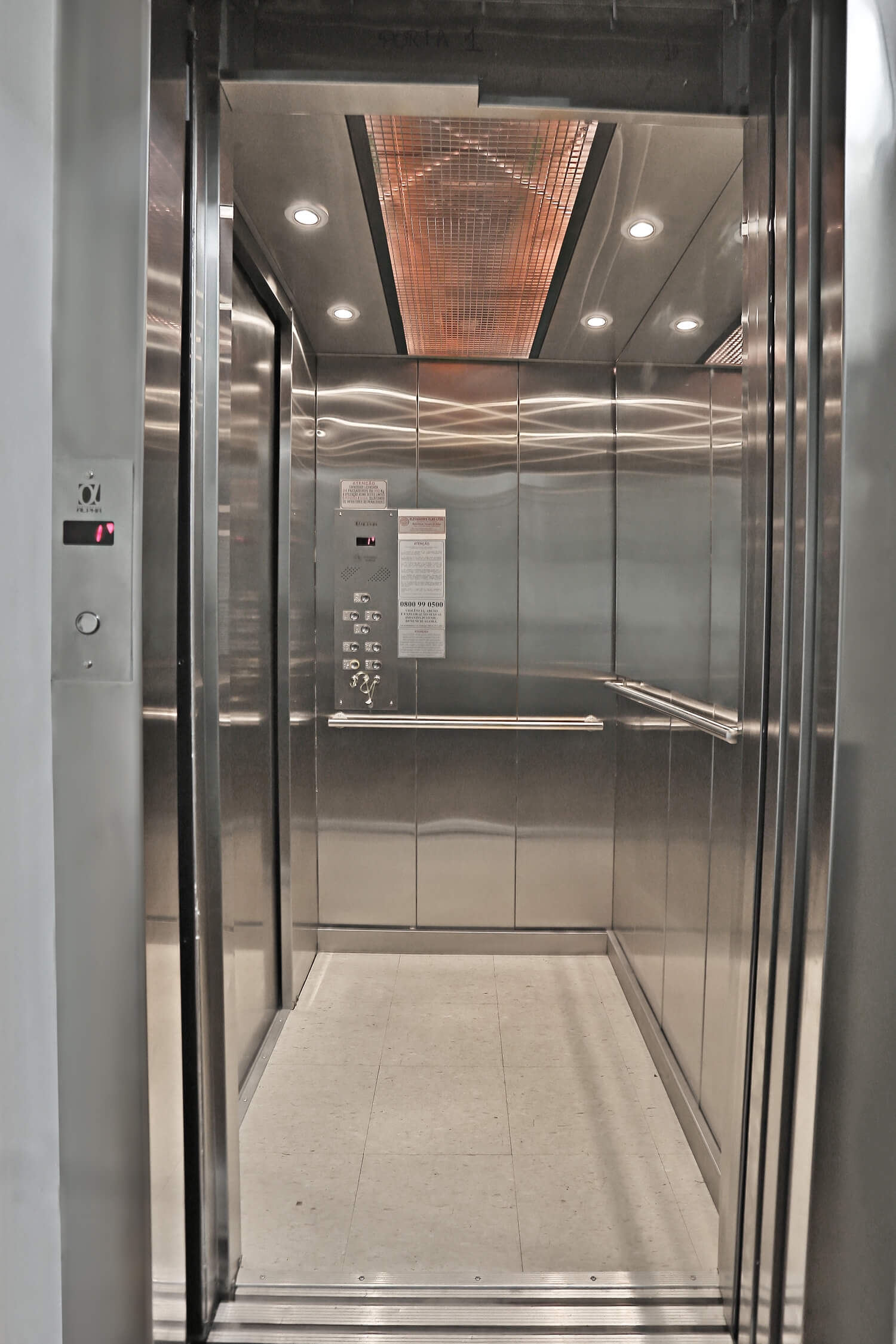 ELEVADORES – Alpha Elevadores